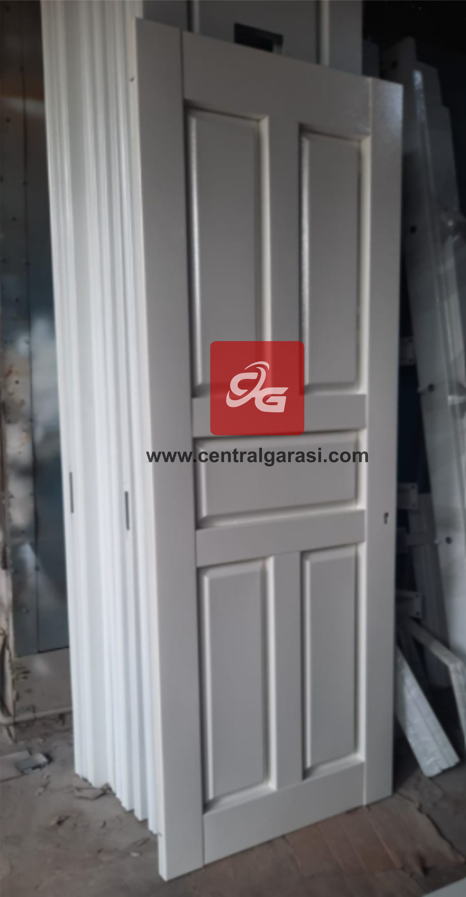 Jasa Pembuatan Pintu Besi Plat dan Kusen Besi Berkualitas